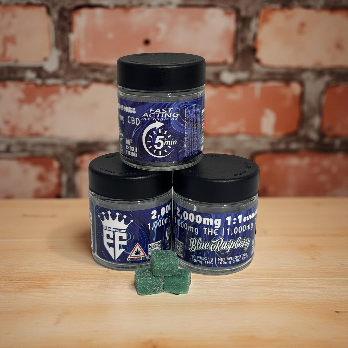 2,000mg Fast Acting 1:1 Gummies Blue Raz – EkkoEssence